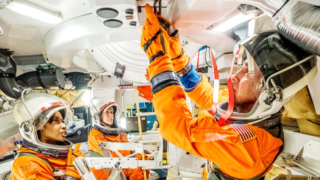 NASA s Future Astronauts Will Need These Job Skills nasa-s-future-astronauts-will-need-these-job-skills
